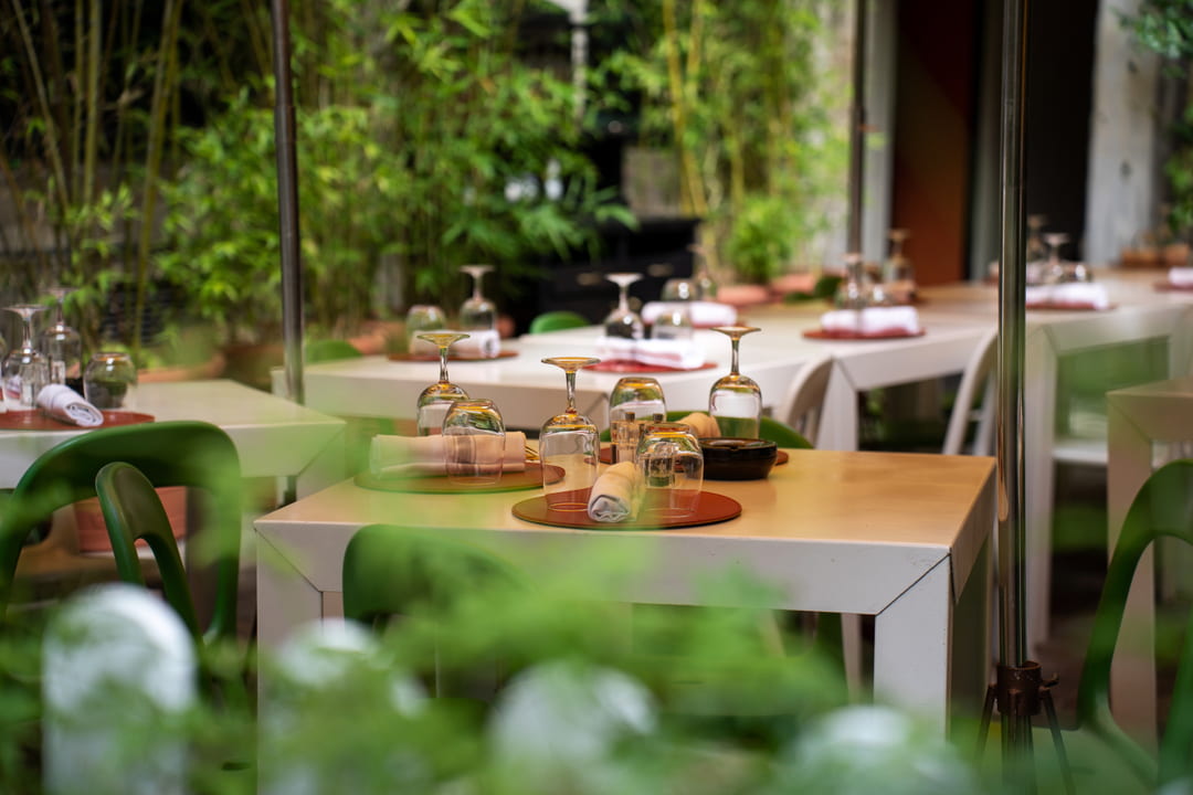 A Luxurious Weekend in Paris | Monarch Wine